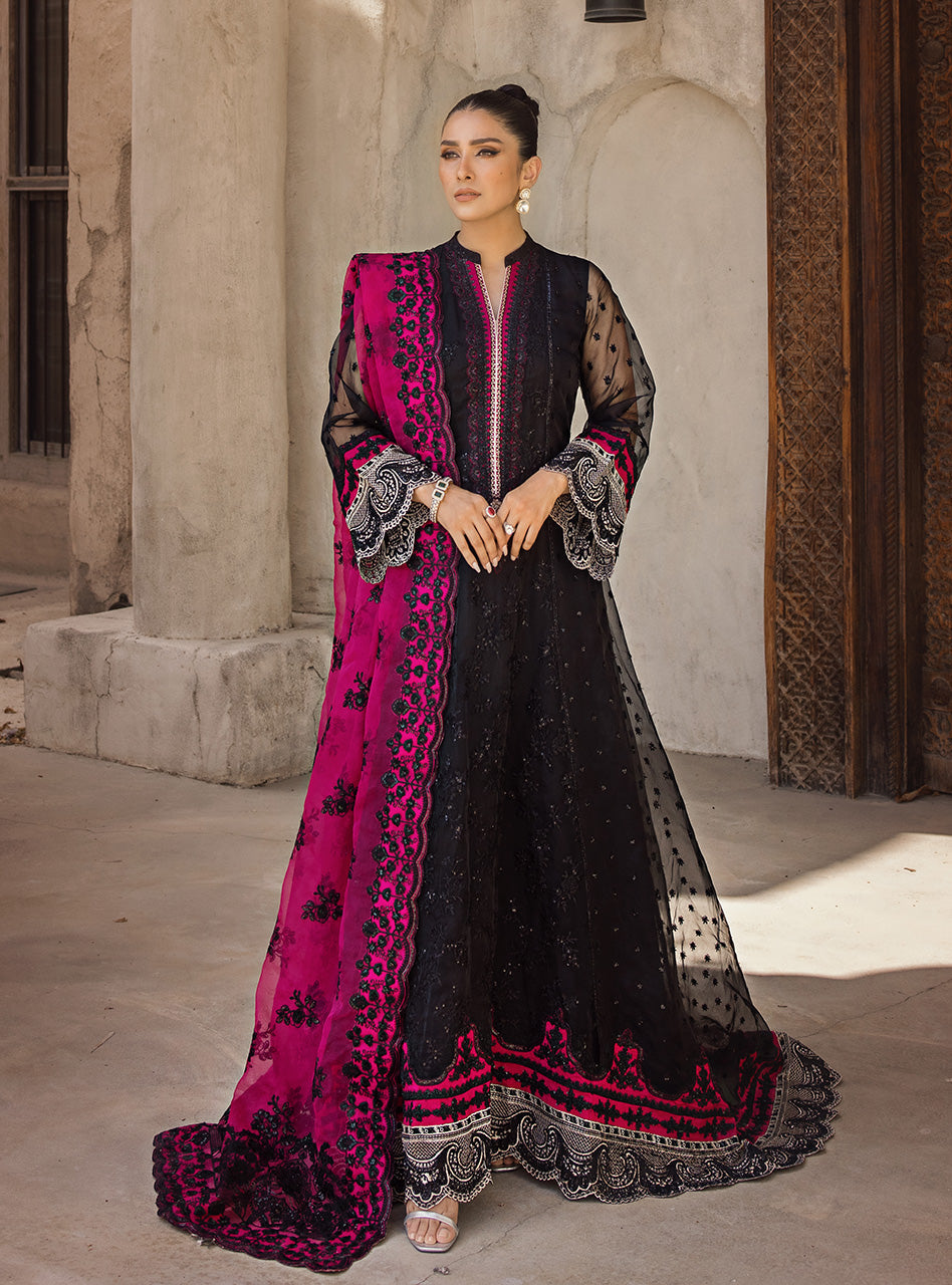 Nora – Zainab Chottani International