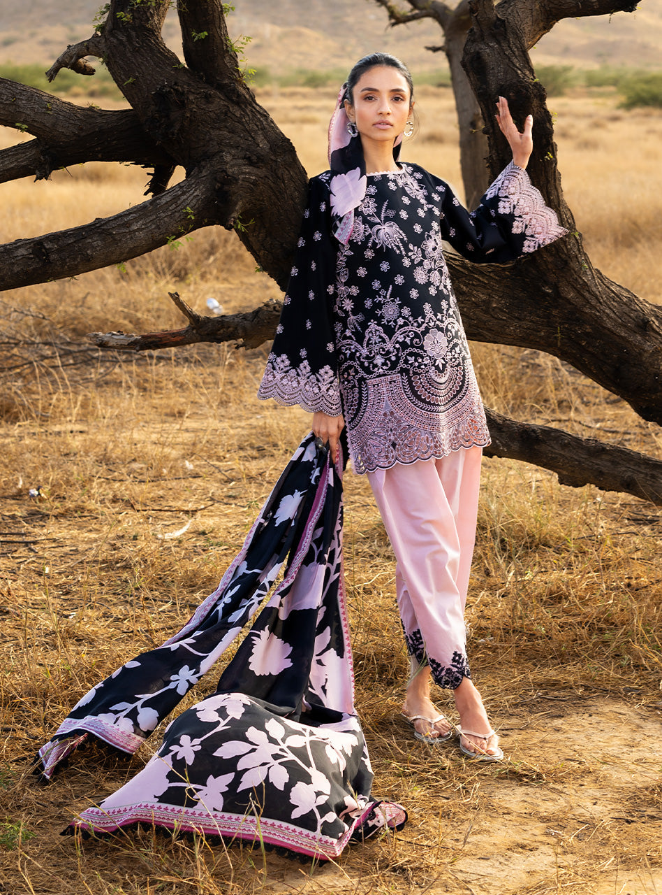 Lyara 09 – Zainab Chottani International